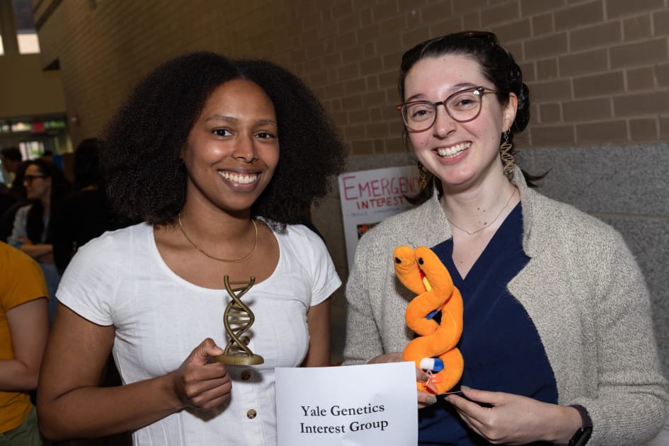 Over 80 Student Groups Participate in YSM Student Activity Fair | Yale ...