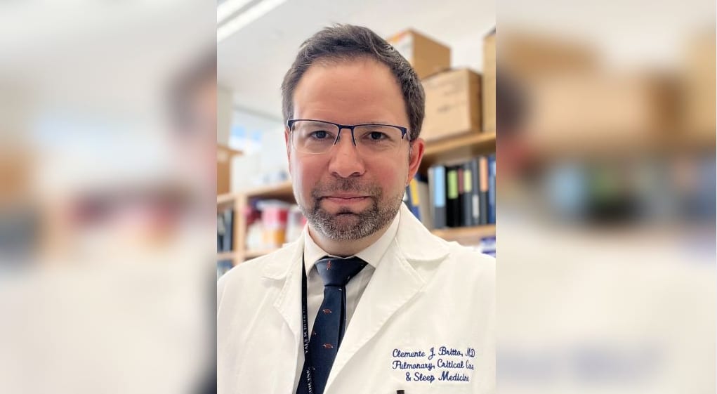 Britto-Leon Receives Carol Basbaum Award