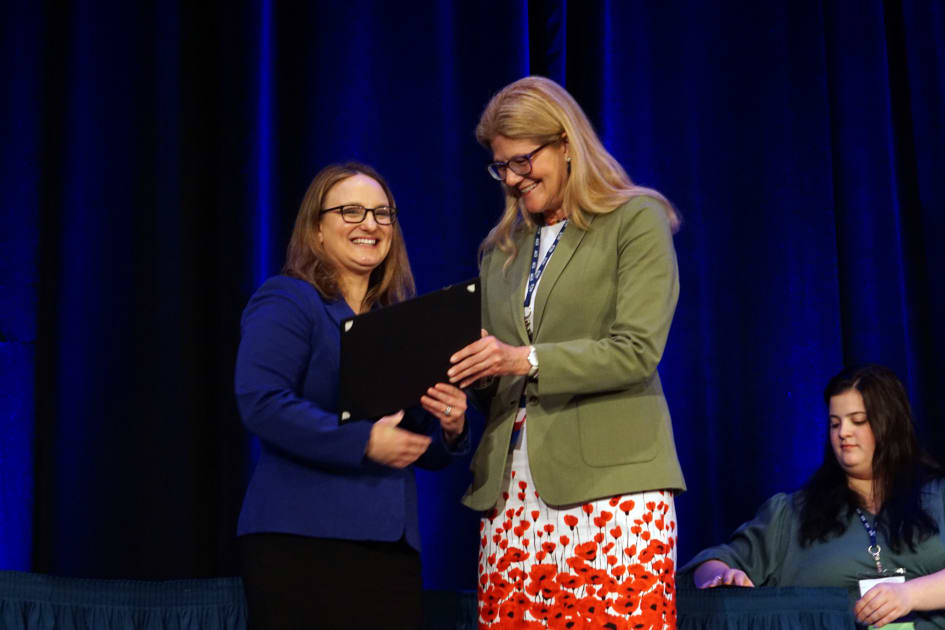 Jennifer Ouellet Receives Outstanding Junior Clinician Educator of the ...